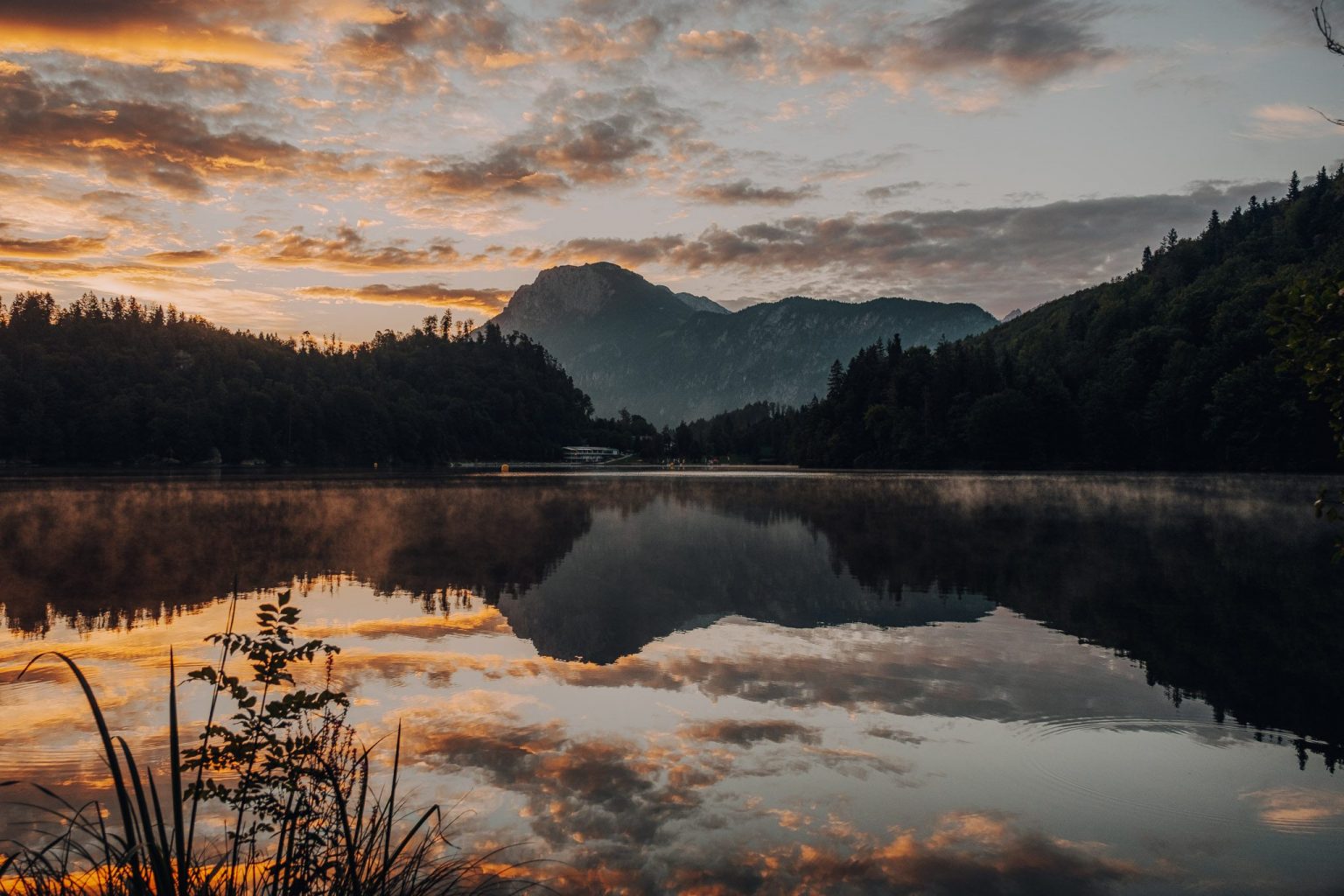 Sonnenaufgang am Hechtsee in Tirol | BinMalKuerzWeg